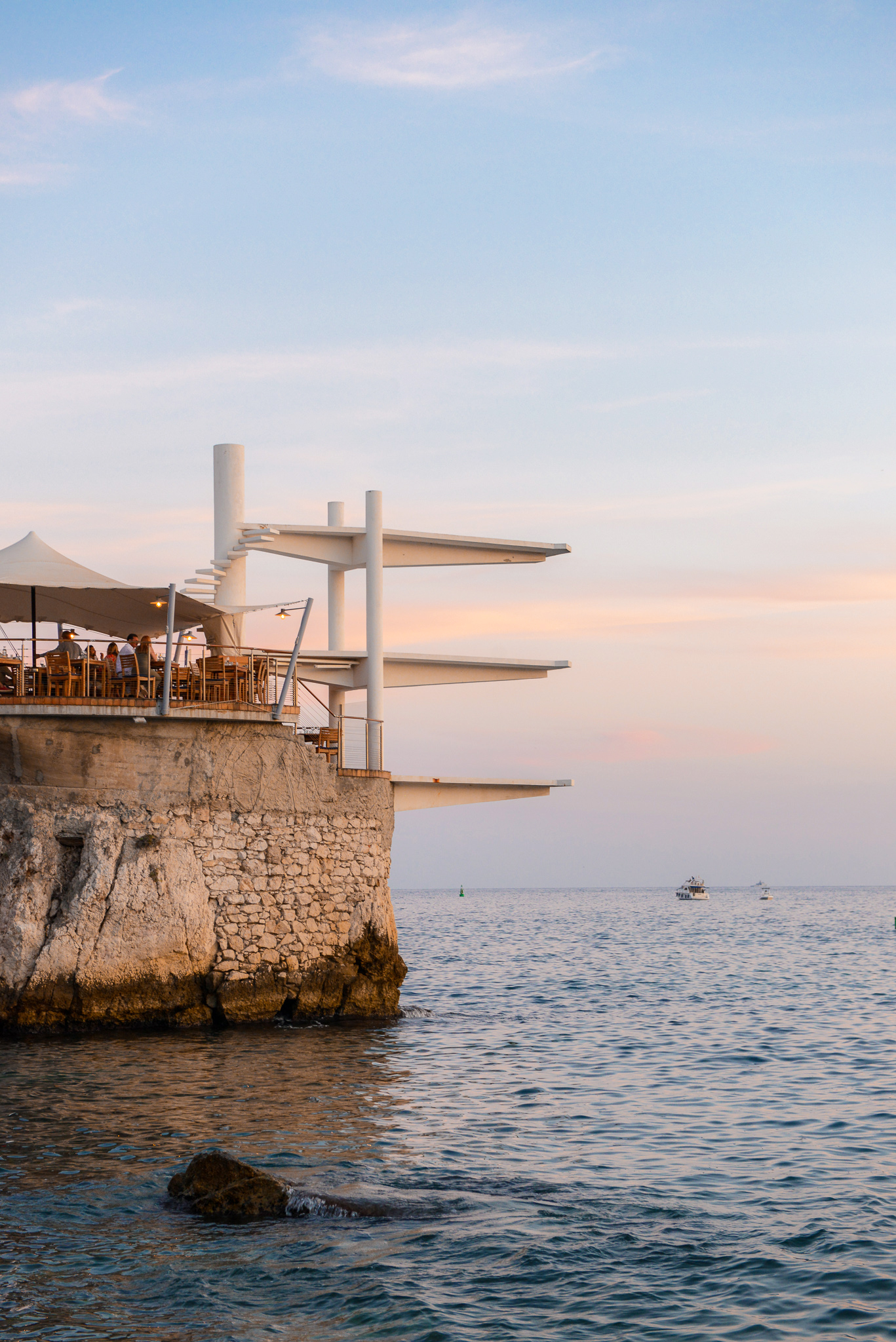 Galerie photos restaurant Port de Nice - Le Plongeoir